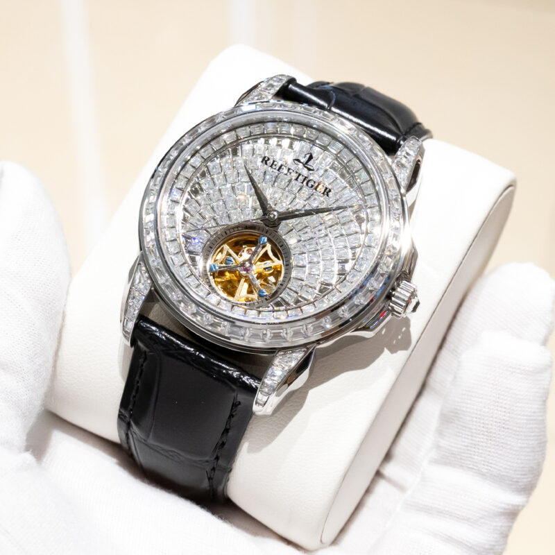 Black Strap, White Dial, Diamond Bezel, 41.5MM RGA1905 - Reef Tiger Watches