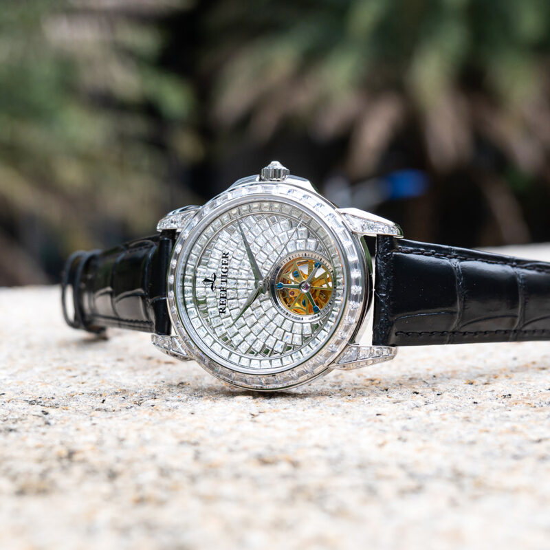 Black Strap, White Dial, Diamond Bezel, 41.5MM RGA1905 - Reef Tiger Watches
